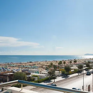 Terminal Palace & Spa Rimini: 4 star Hotel with a Minimum Price 49 ...